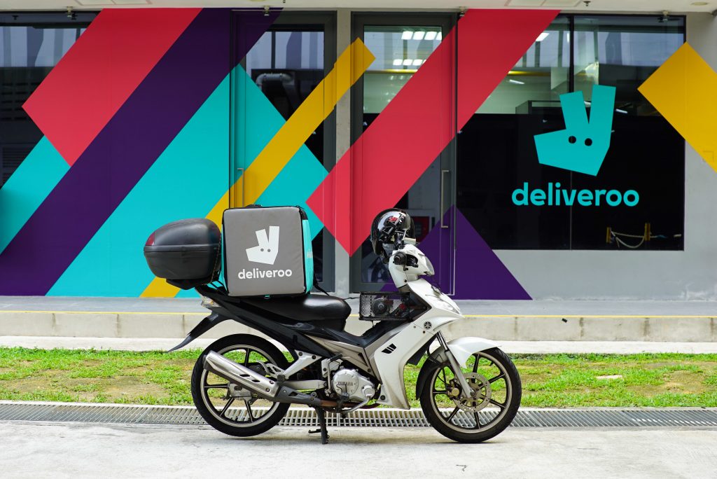 Deliveroo Jobs: How To Work In Food Delivery Service - Mikzu